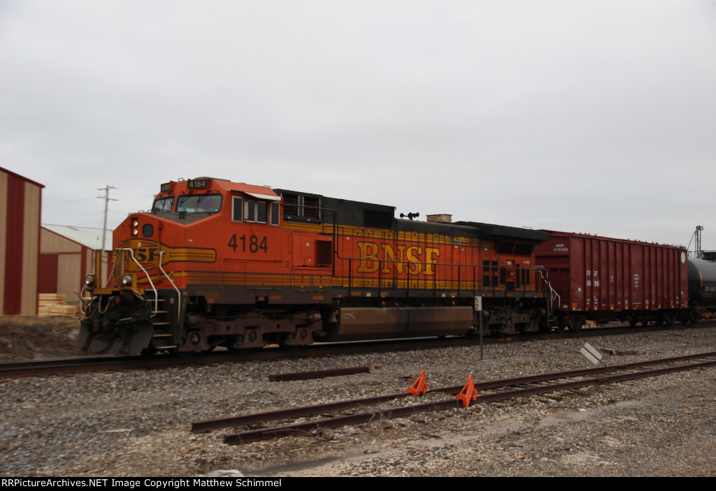 BNSF 4184 - DPU